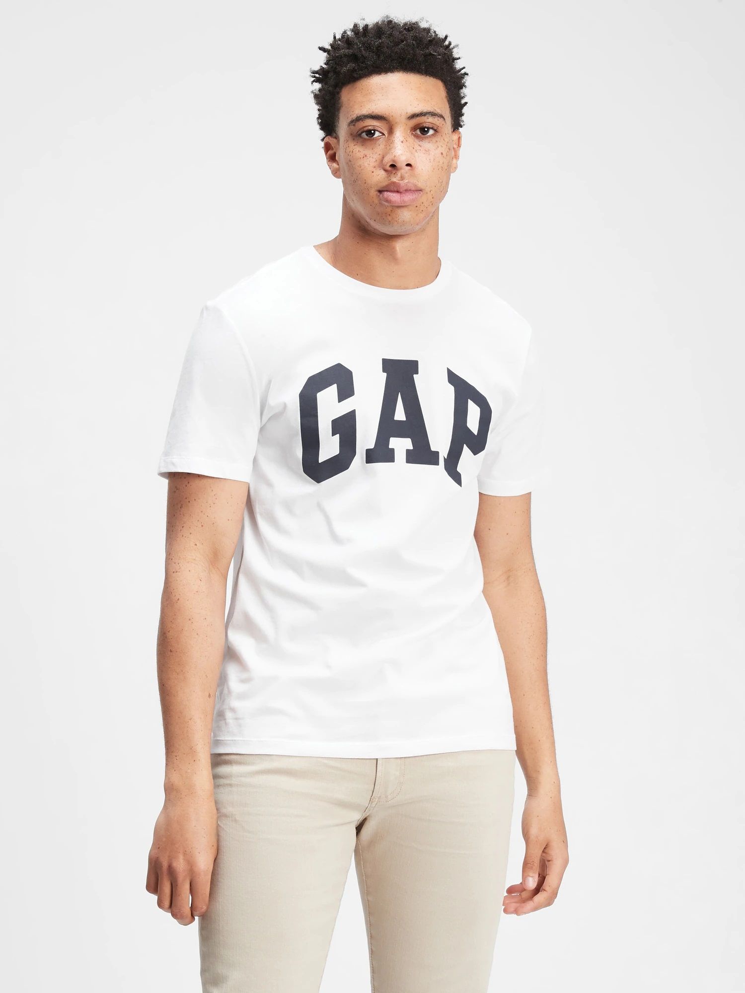 T-shirt logo GAP | GAP.pl