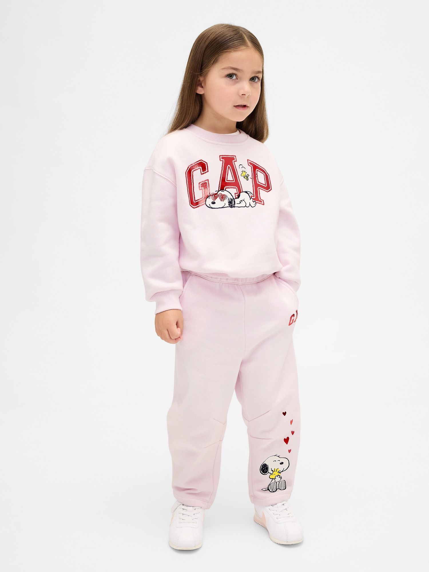 Baby tepláky Barrel VintageSoft Gap & Peanuts Snoopy | GAP.sk
