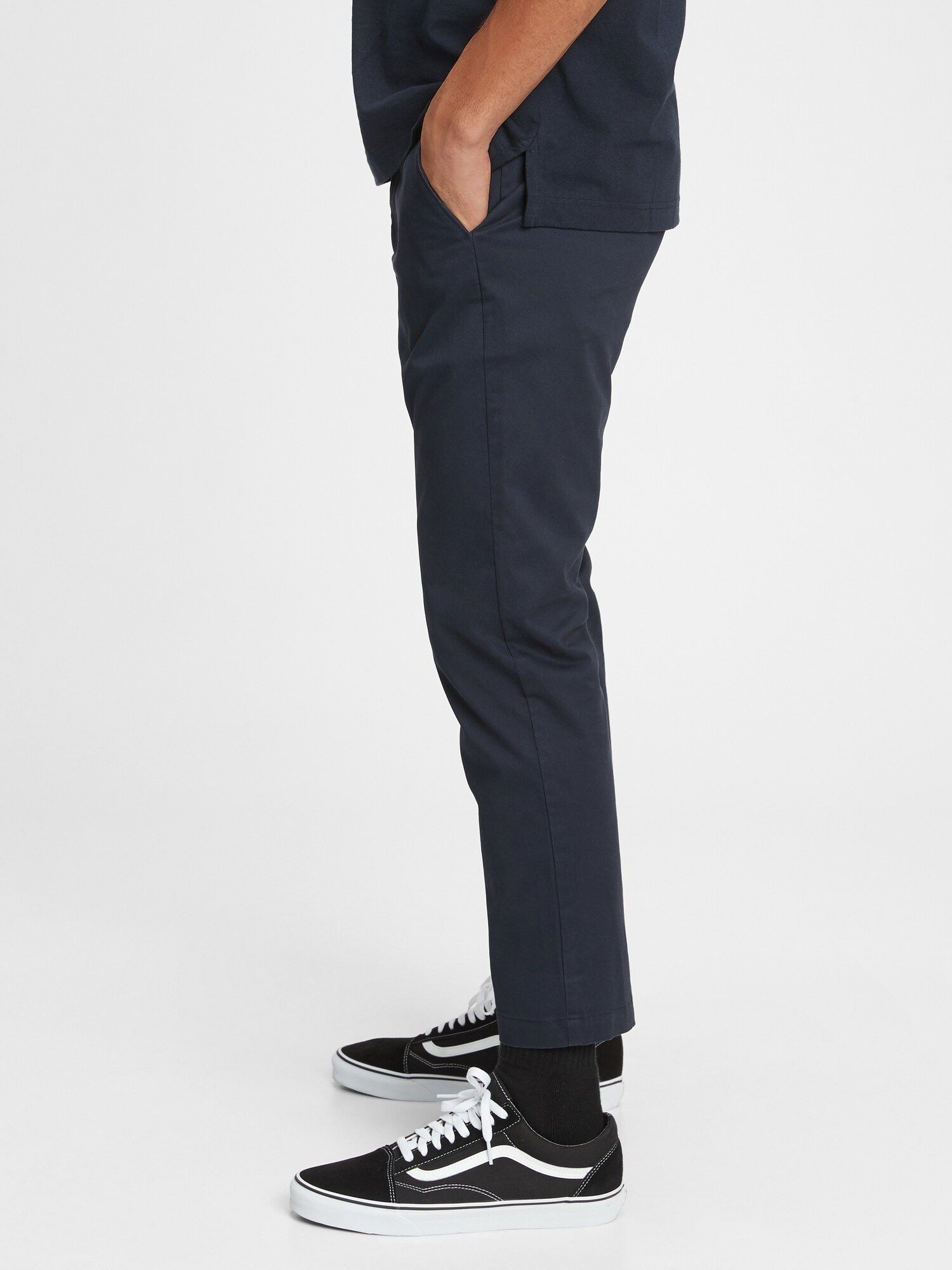 Kalhoty modern slim cropped khaki GapFlex | GAP.cz