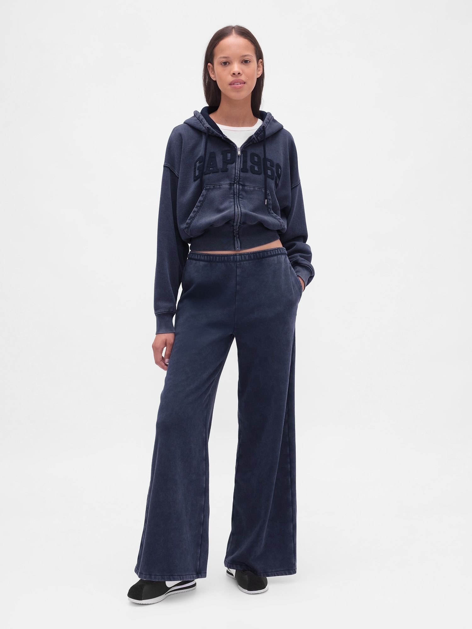 Tepláky Baggy VintageSoft | GAP.cz