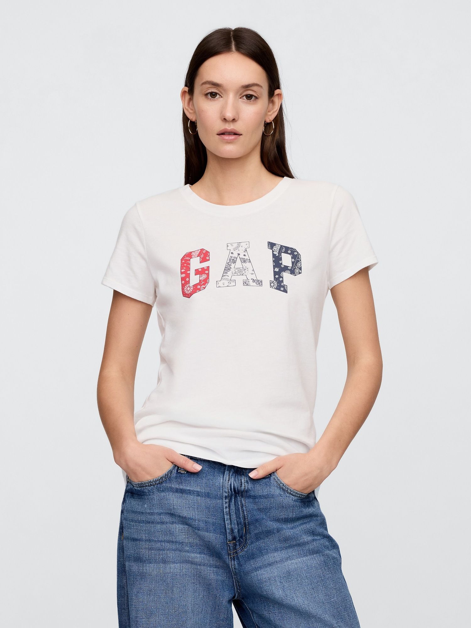 Tricou Logo | GAP.ro