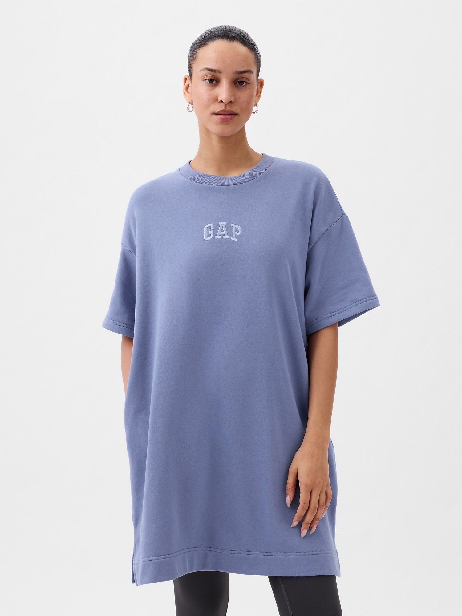 Oversize logós ruha | GAP.hu