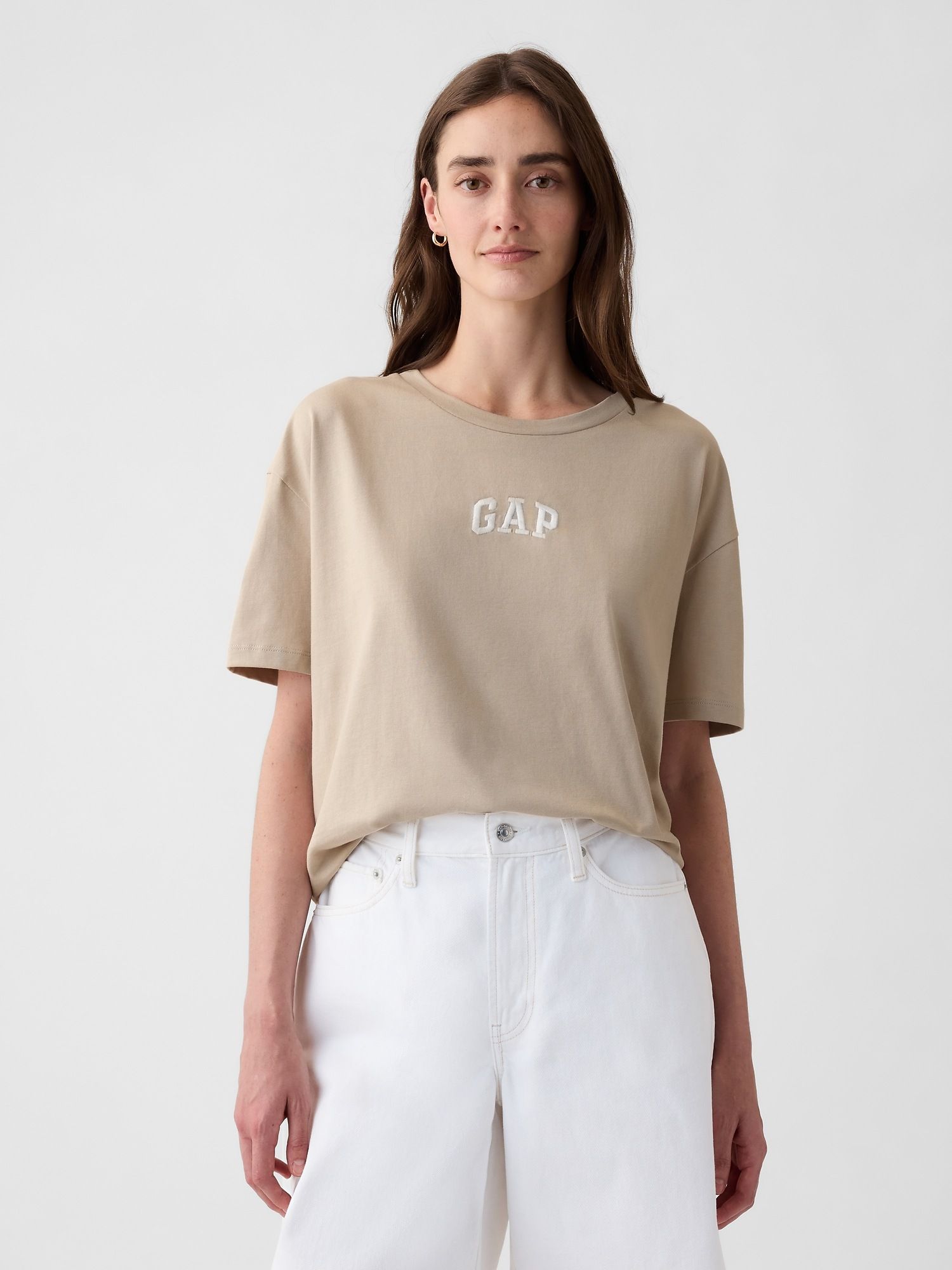 Tricou cu logo | GAP.ro